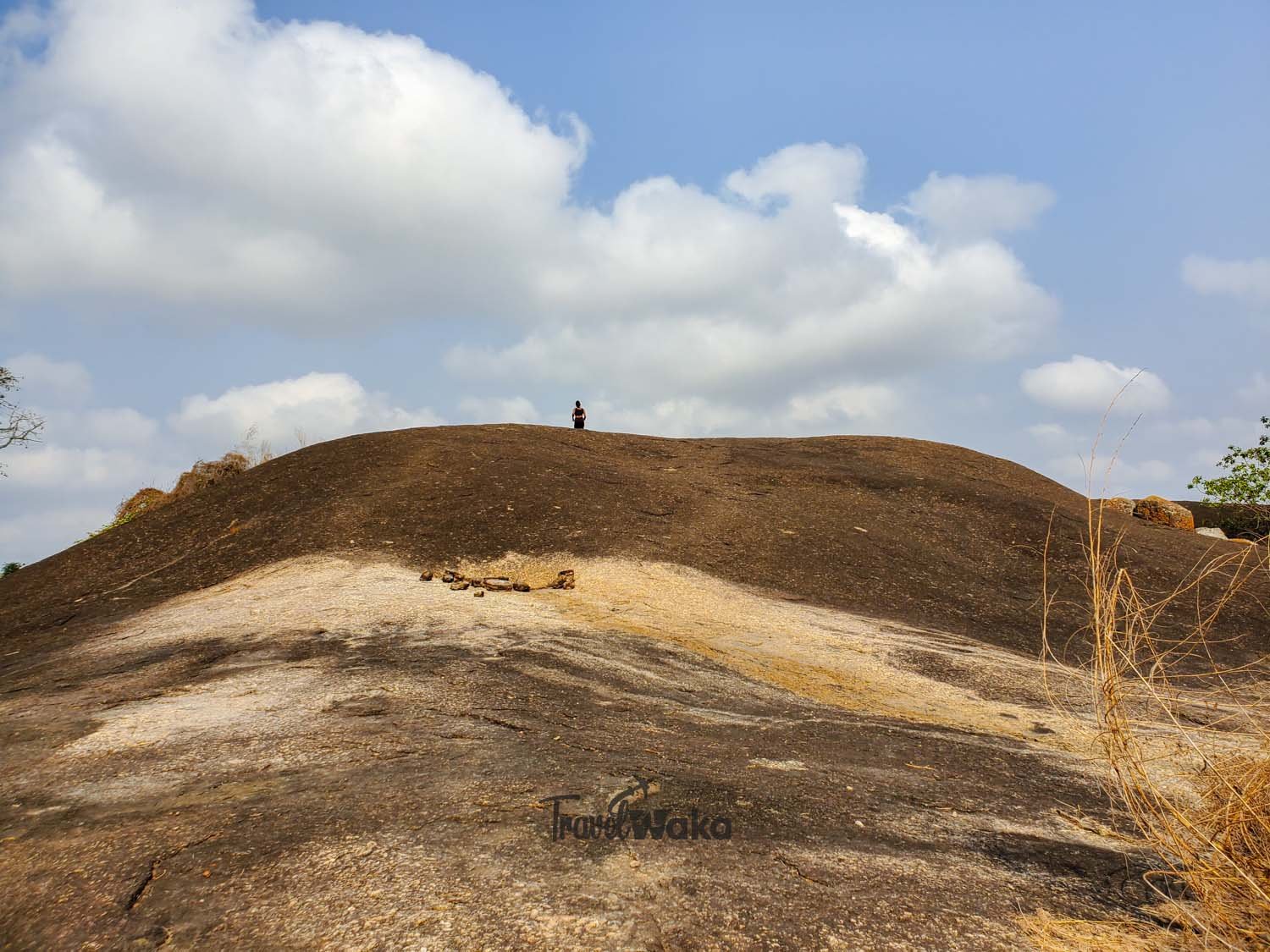 Idere Hills - Beautiful and Historical Mountain in Oyo State - TravelWaka