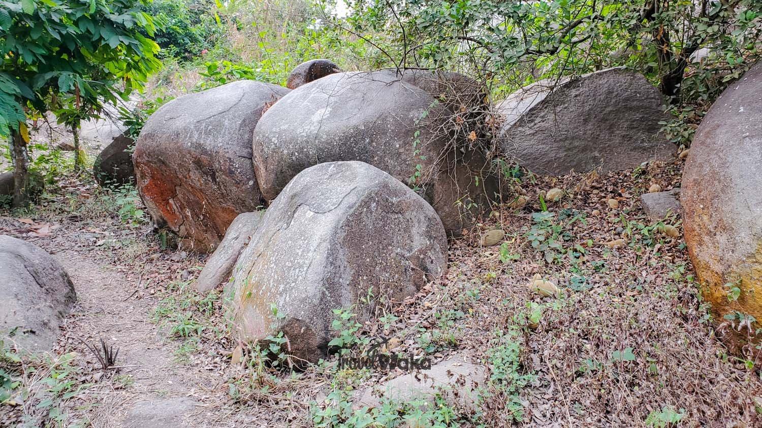 Idere Hills - Beautiful and Historical Mountain in Oyo State - TravelWaka