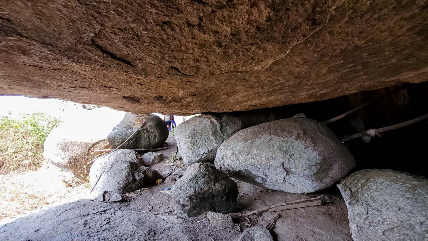 Idere Hills - Beautiful and Historical Mountain in Oyo State - TravelWaka